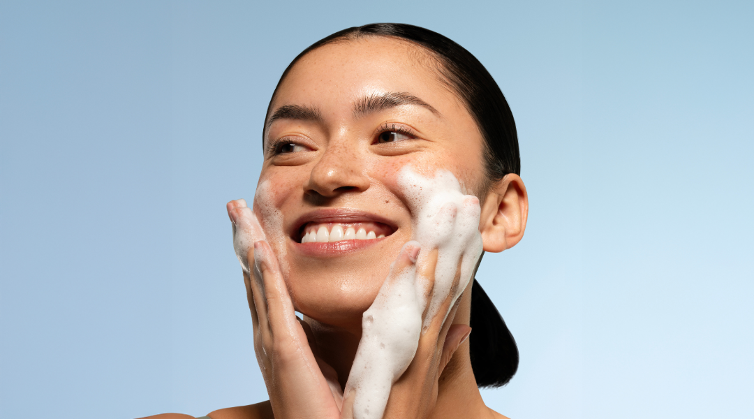 Revitalize Sun-Damaged Skin with Aruba Aloe's After Sun Care