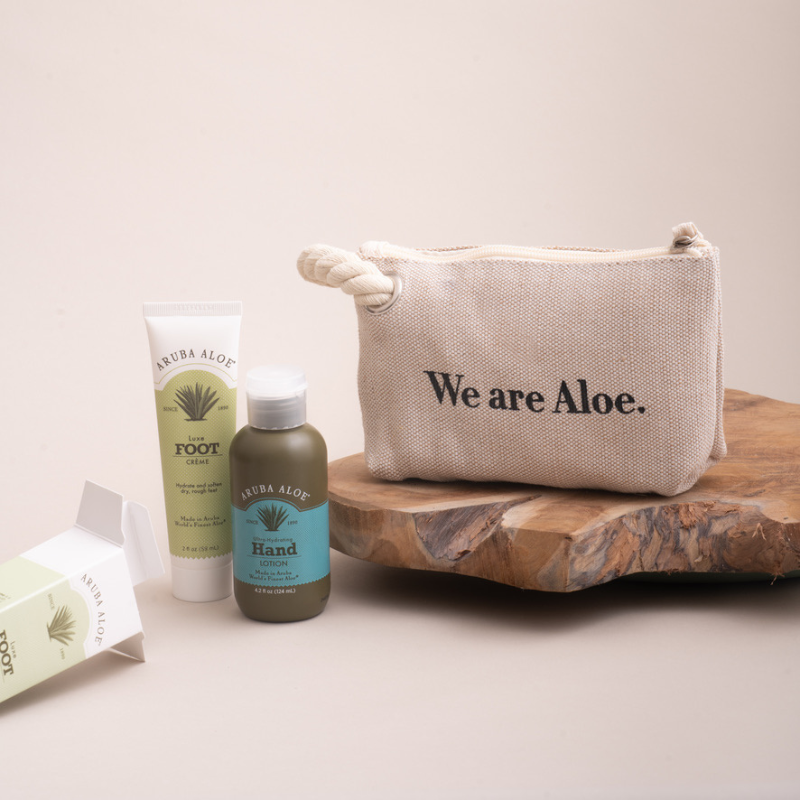 We Are Aloe | Cosmetic Bag | Royal Aruba Aloe USA